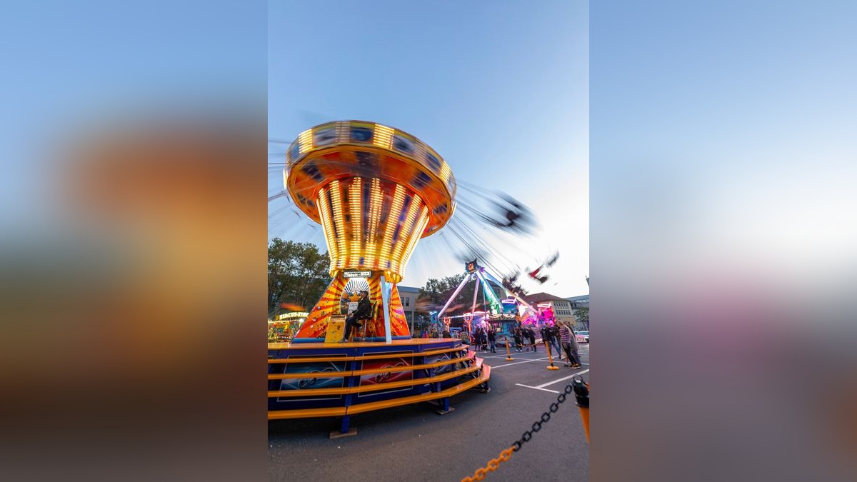 Altstadtfest Jena: Nach dem Bieranstich ist die Partymeile eröffnet