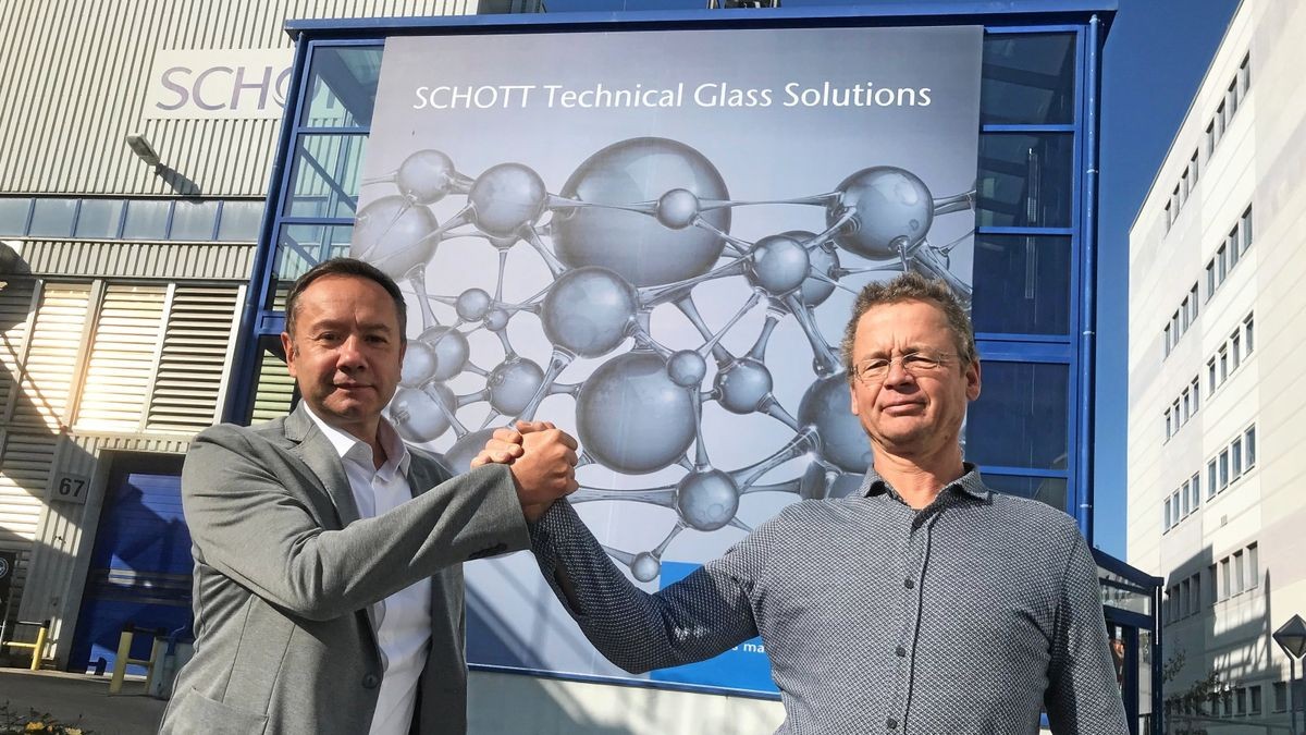 Tim Hofmann besucht Schott in Mainz