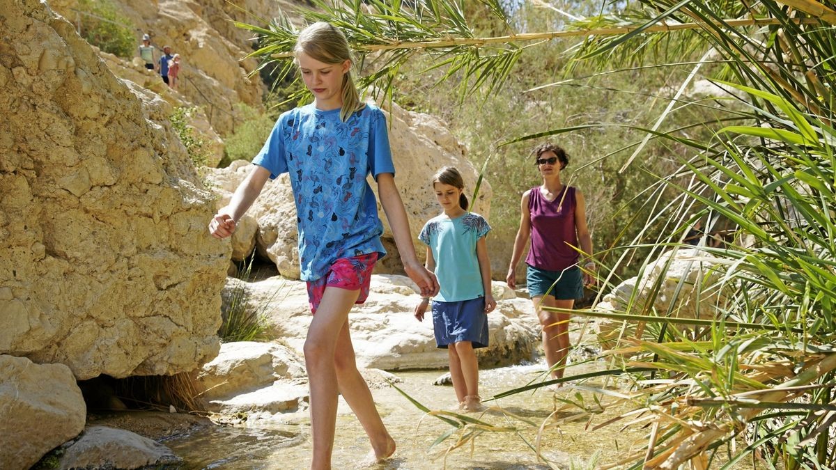 Familie erforscht in „Hannahs Reise“ den Wert des Wassers