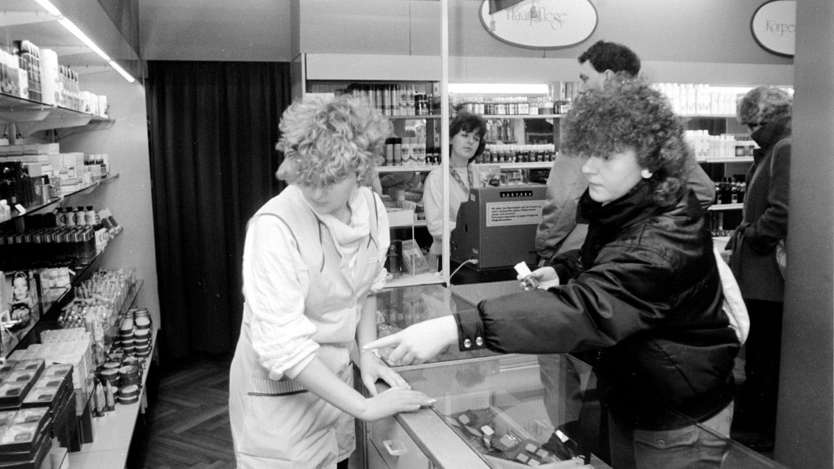 Retro-Fotoserie: In den 1980er-Jahren zu Gast im Heka-Kaufhaus Jena
