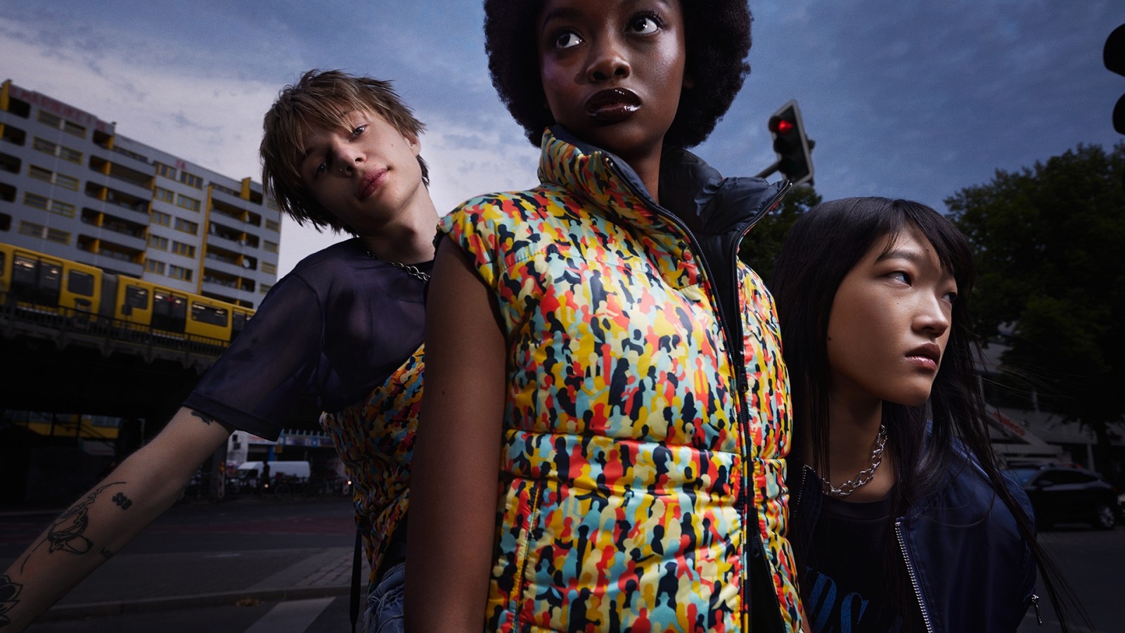 BVG startet eigene Modekollektion im Sitzmuster-Design