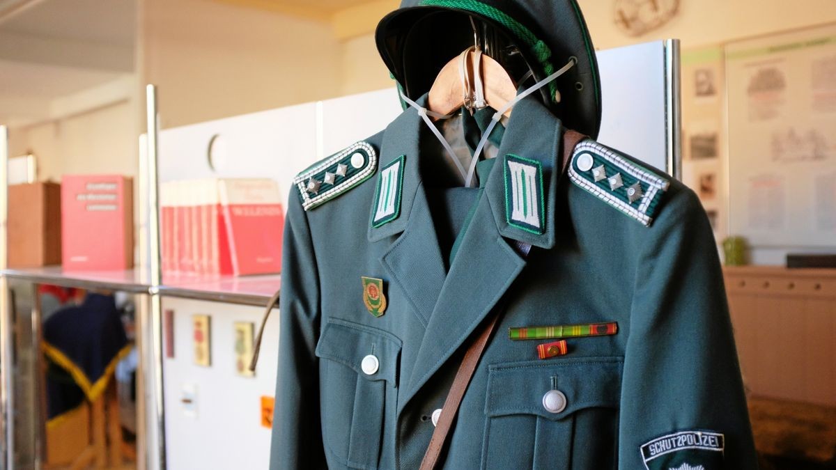 Im Ehringsdorfer Kabinett der Nostalgie: Heimatmuseum eröffnet in der Linde