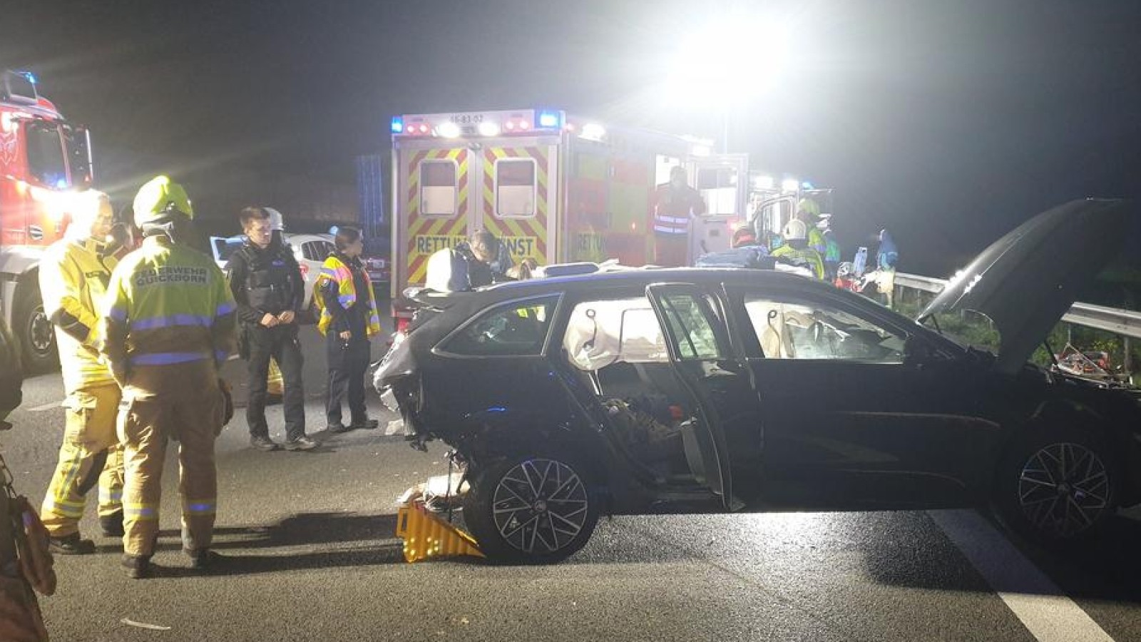 A7: Frau provoziert Auffahrunfall bei Quickborn – Vier Verletzte