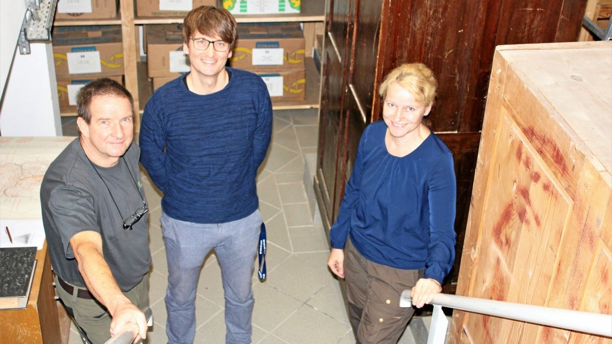 In Schachteln verpackter Schatz in Gotha soll Zukunft des Thüringer ...