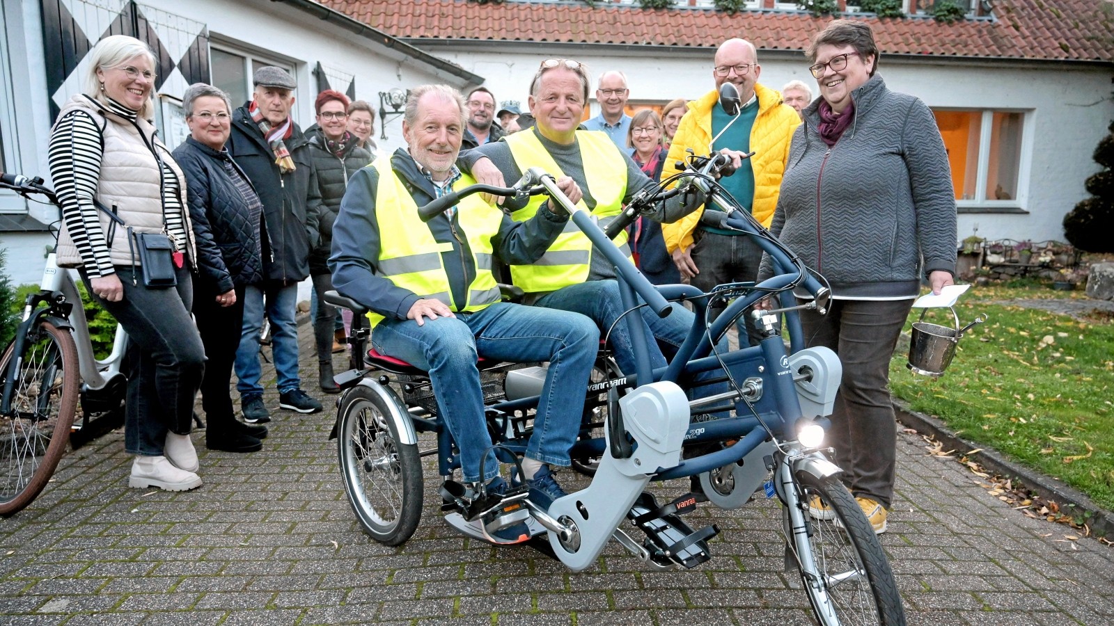 Senioren-Tandem in Rees hat erste Fahrten absolviert