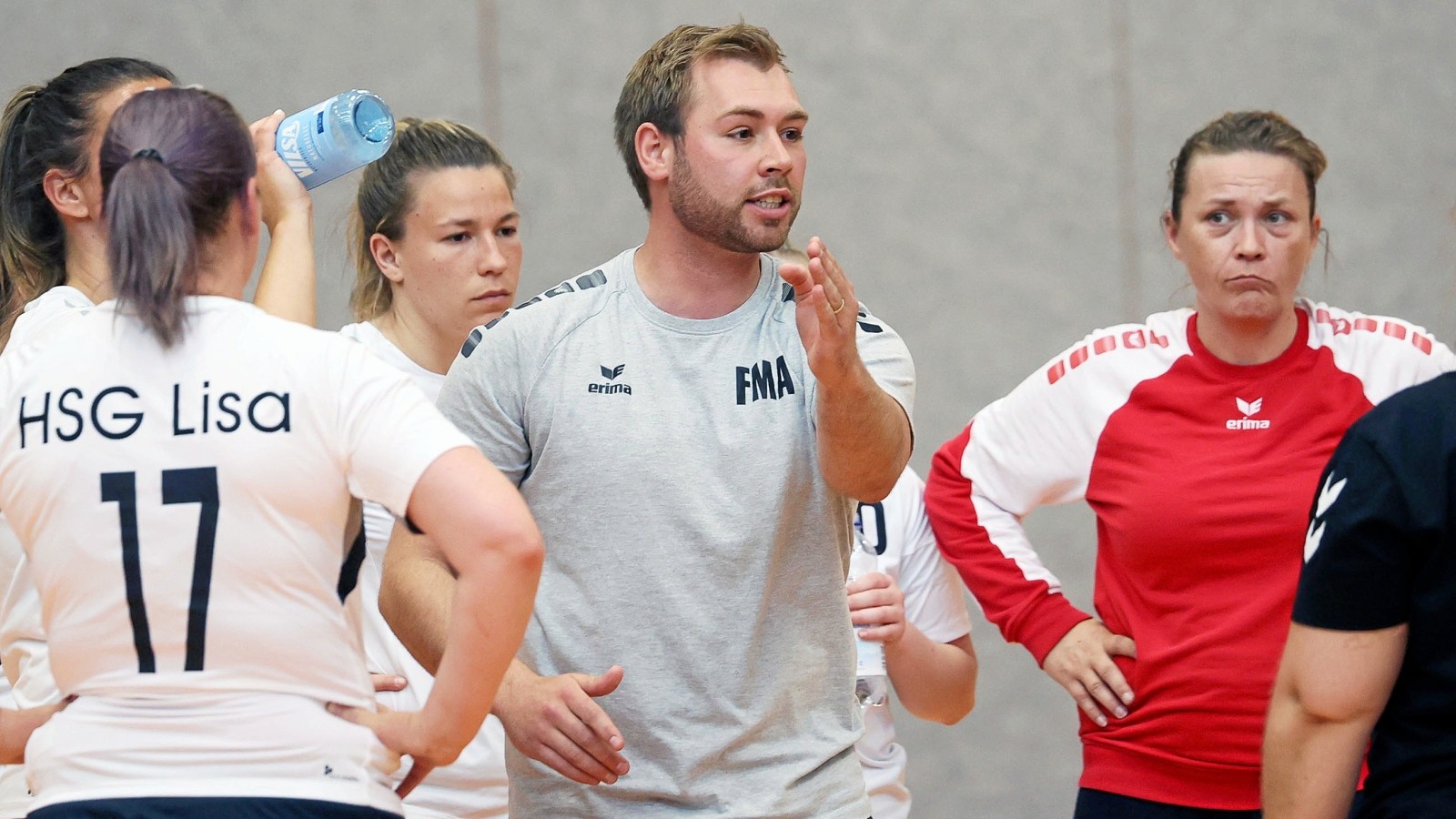 LiSa-Luchse reisen zum Spitzenreiter