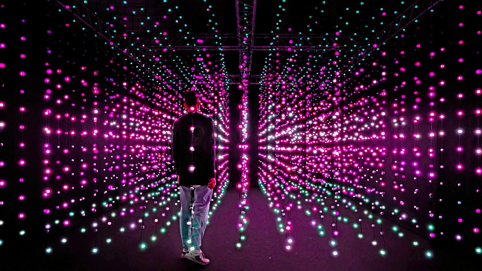 Lichtkunst-Zentrum Unna zeigt Kunst, die Energie ausstrahlt