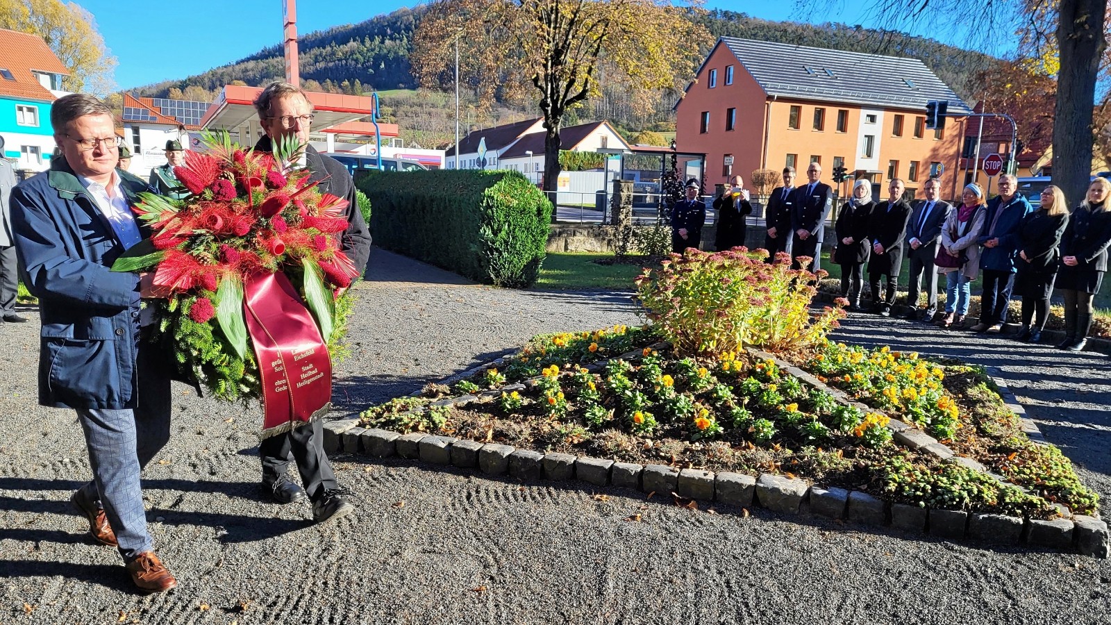 Gedenken am Volkstrauertag in Heiligenstadt mit mahnenden Worten