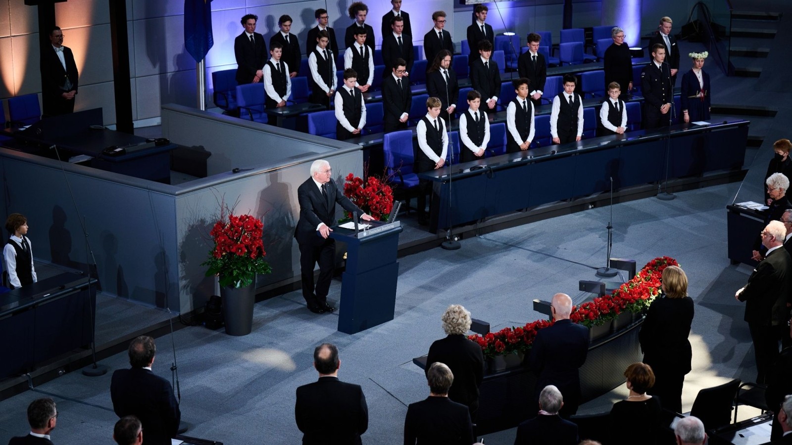 Gedenken zum Volkstrauertag im Zeichen des Kriegs