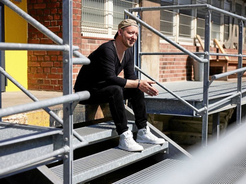 Musiker Sebastian Falk schreibt jetzt auch Kinderlieder