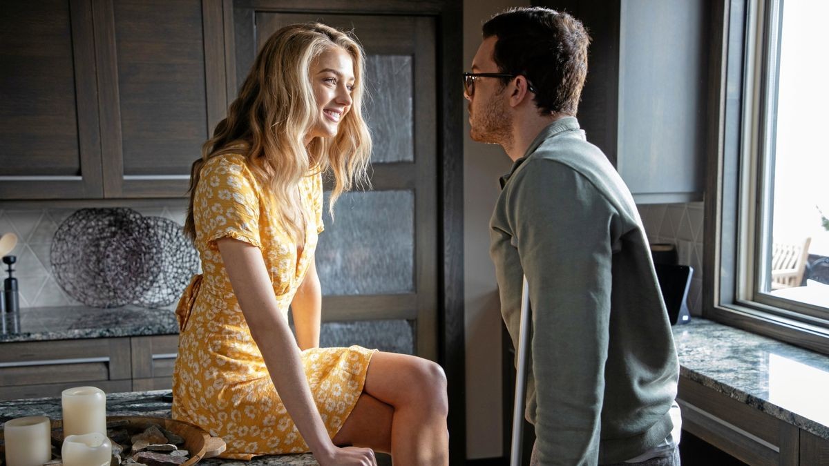 „Shattered“: So nackig ist die Tochter von Veronica Ferres