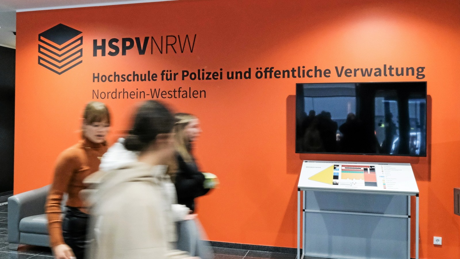 HSPV NRW: In Duisburg lernen Polizisten unter besten Bedingungen
