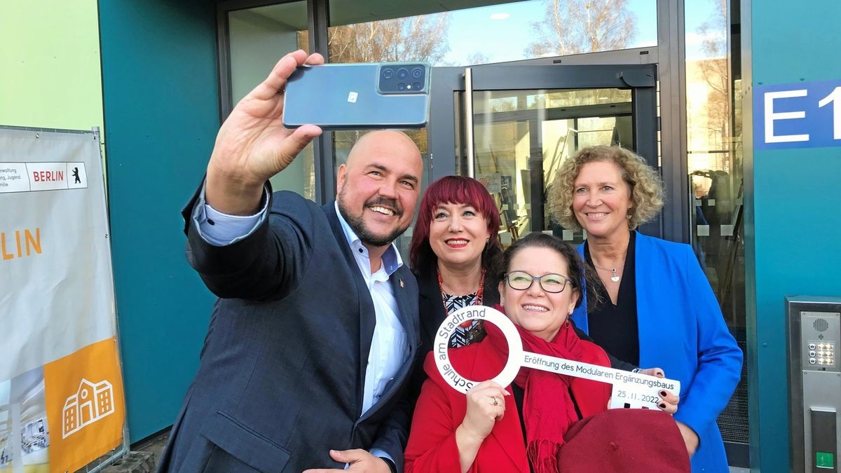 Spandau: Modularer Schulergänzungsbau eröffnet