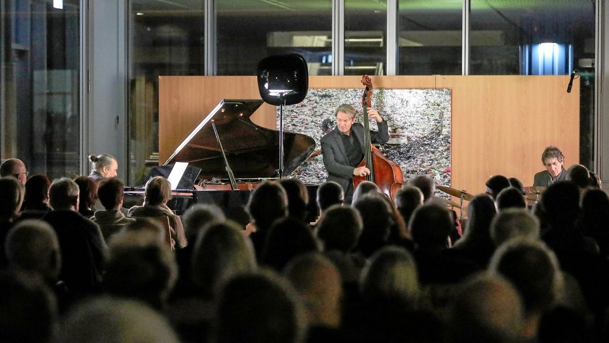Mercator-Jazz in Duisburg: Trio sorgt für viel Begeisterung