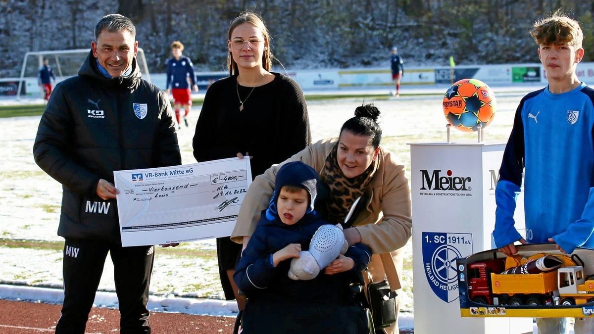 Zwei Weltrekorde für den schwerkranken Louis aus Silberhausen