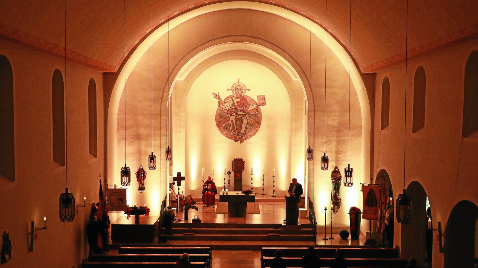 Alte Musik und meditative Texte in Antfelder Lichterkirche