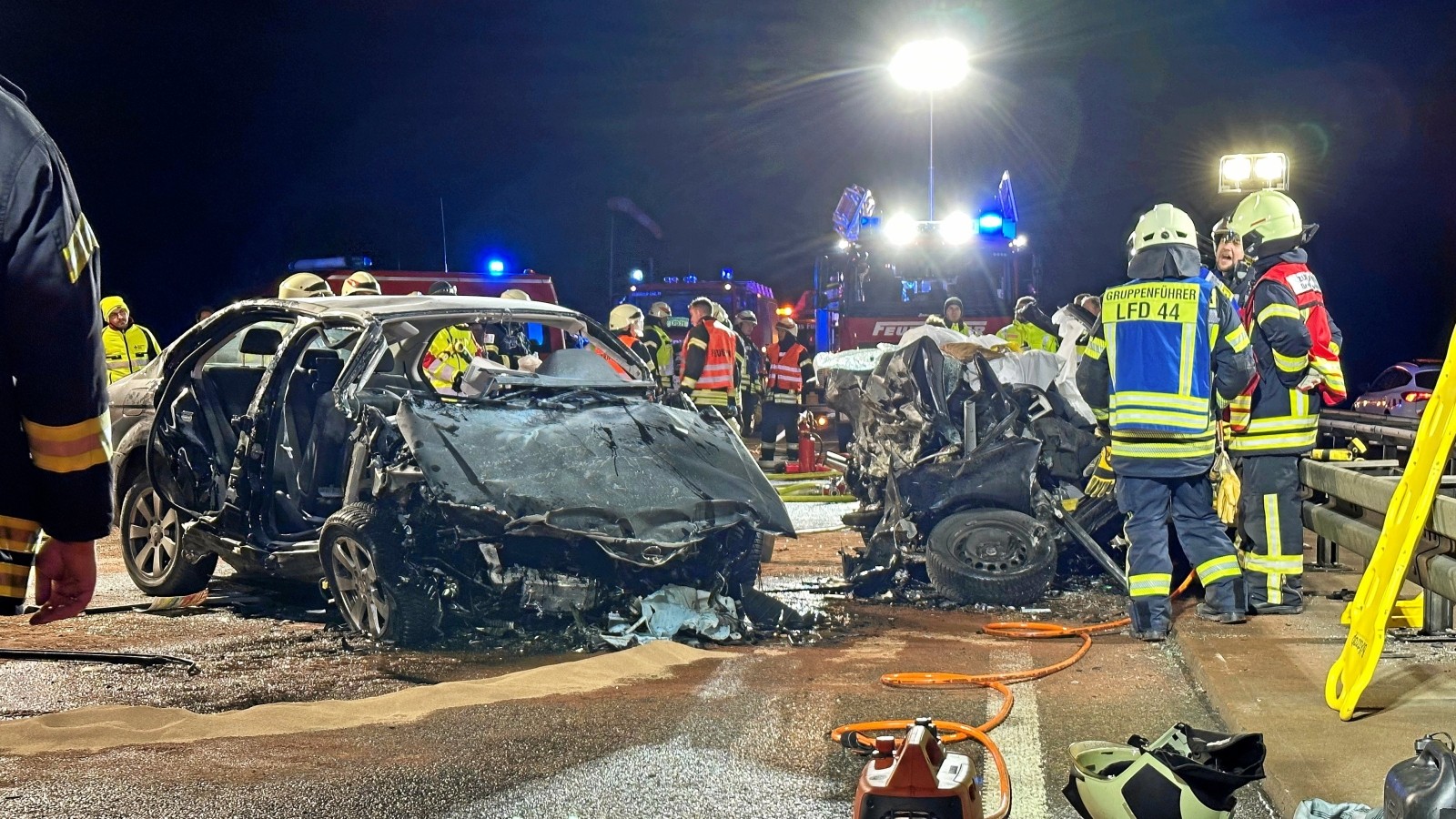 Drei Menschen sterben bei Unfall auf der Autobahn 38