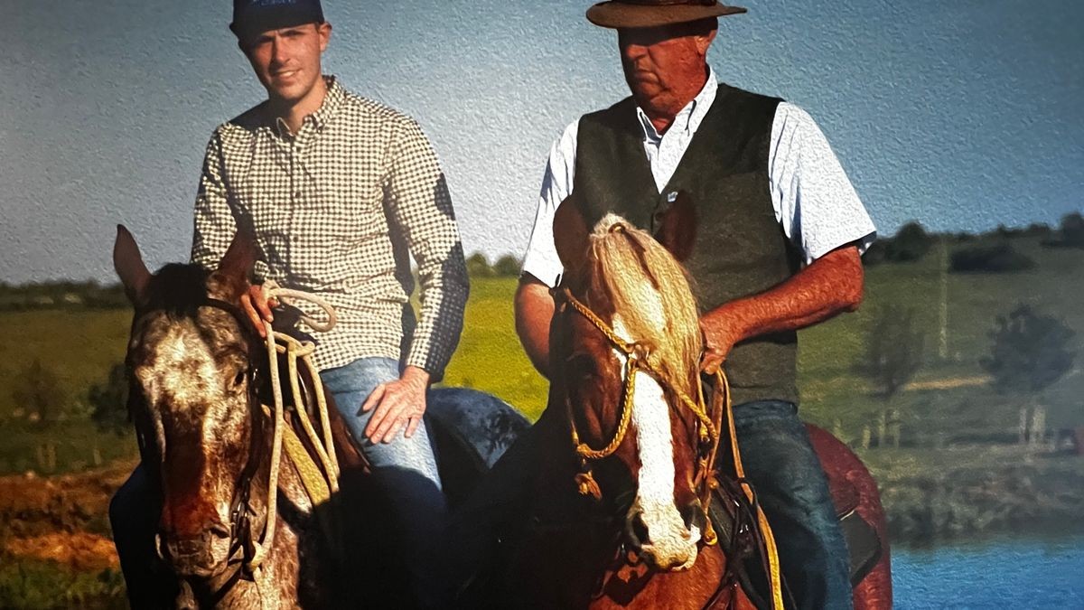 Felix Bley verabschiedet das Oberweißbacher Fleischrind