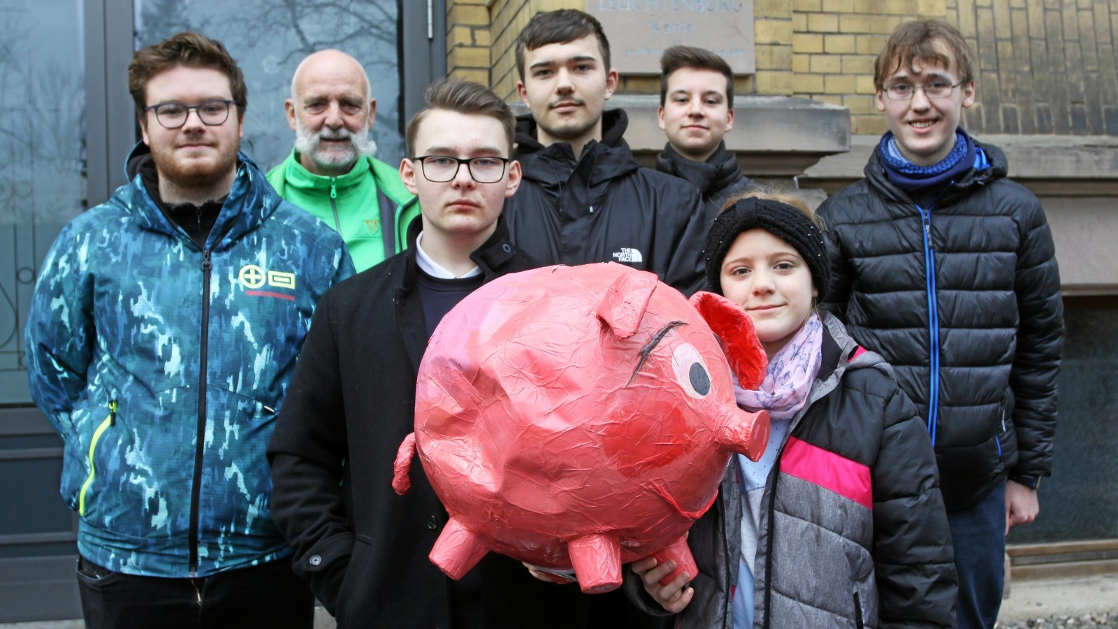 Kahlaer Gymnasiasten spenden an Kinderhospiz Mitteldeutschland