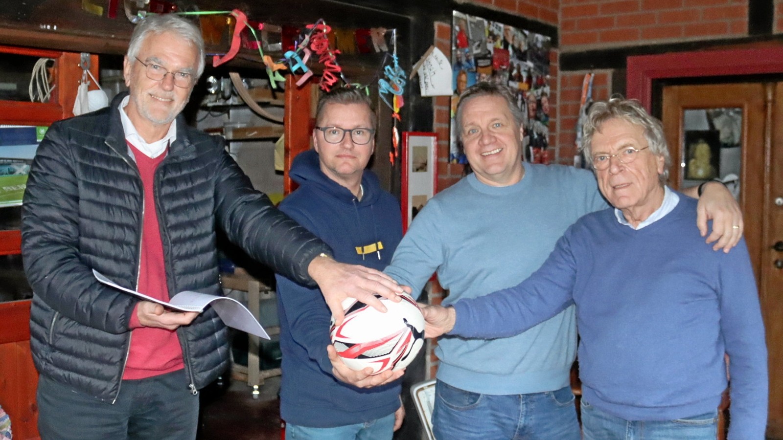 Fußball und Theater ins Ohr mit Paul Beßler aus Gitter