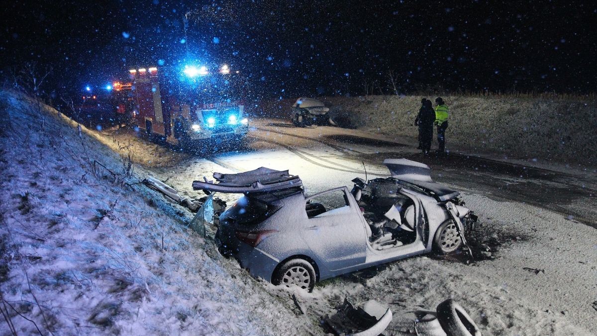 Sechs Verletzte bei schwerem Unfall im Kyffhäuserkreis