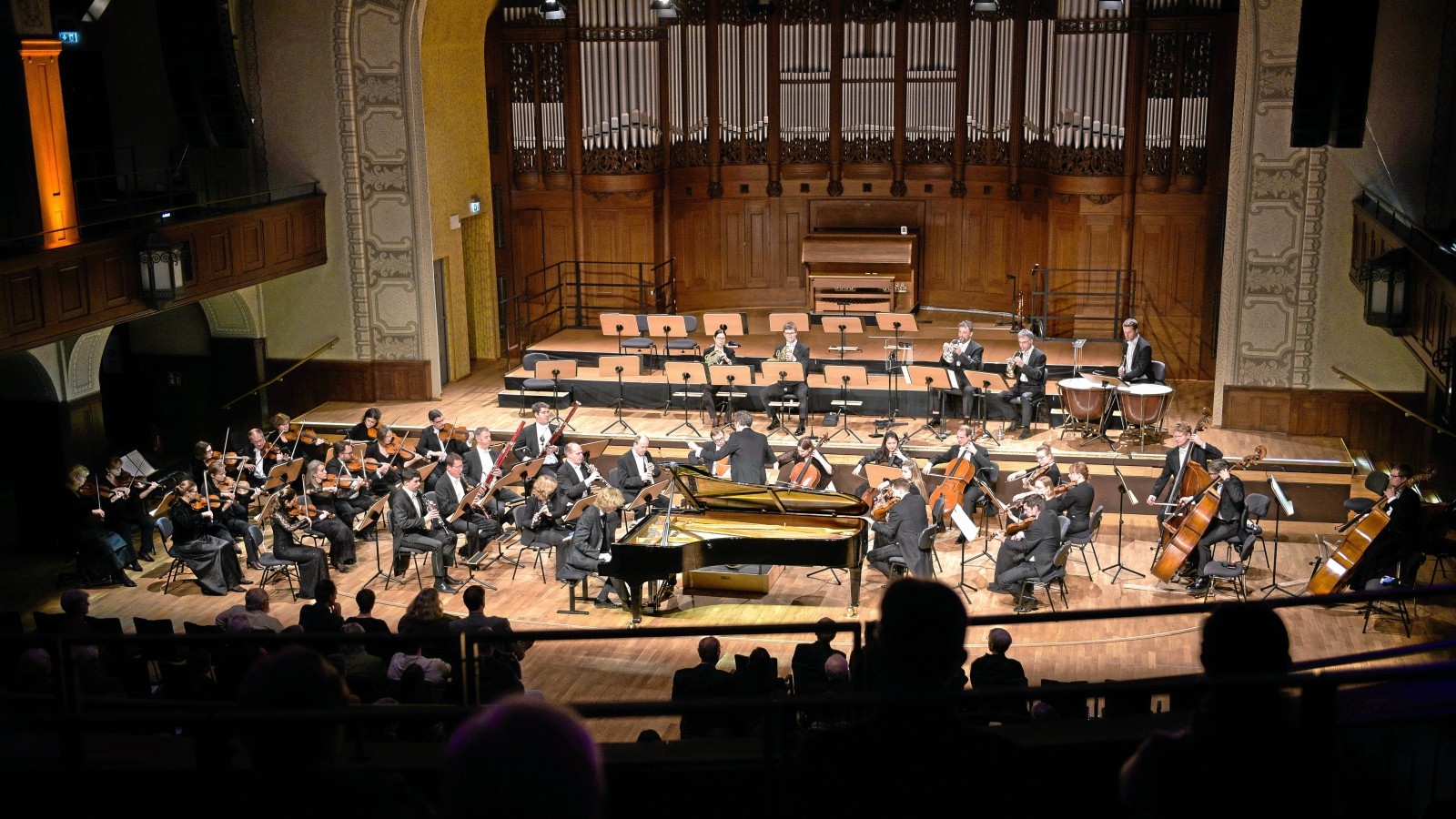 Pianist Ivan Bessonov begeistert Velberter Publikum