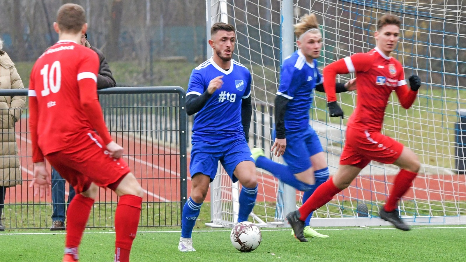 Sieg und Niederlage für Fußball-Landesligist SV Scherpenberg