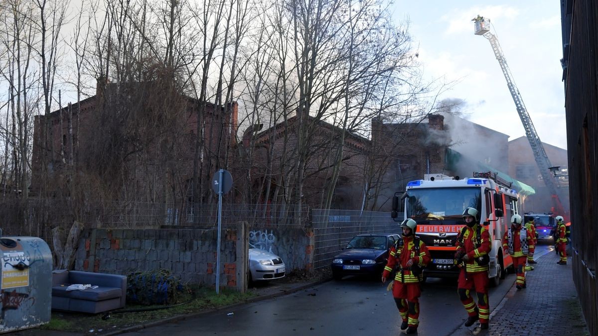 Feuer in Erfurter Altstadt: Starke Rauchentwicklung bei Brand eines ...