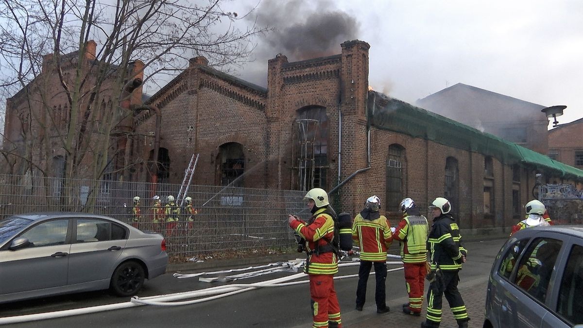 Feuer in Erfurter Altstadt: Starke Rauchentwicklung bei Brand eines ...