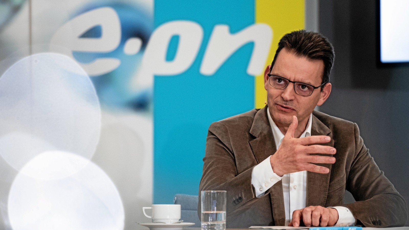 Eon-Chef Birnbaum: „Unsere Kunden sind massiv verunsichert“