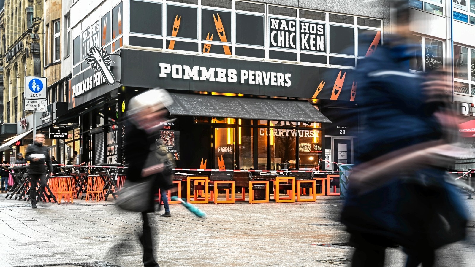 „Pommes Pervers“ öffnet in Essen: Name sorgt für Diskussion