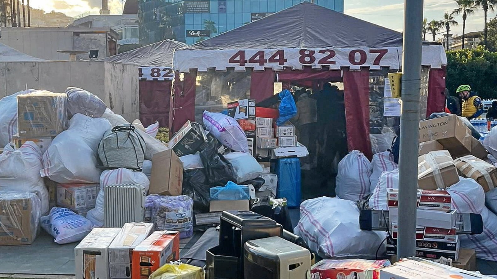 Gladbecker trauern um Opfer des Erdbebens und helfen