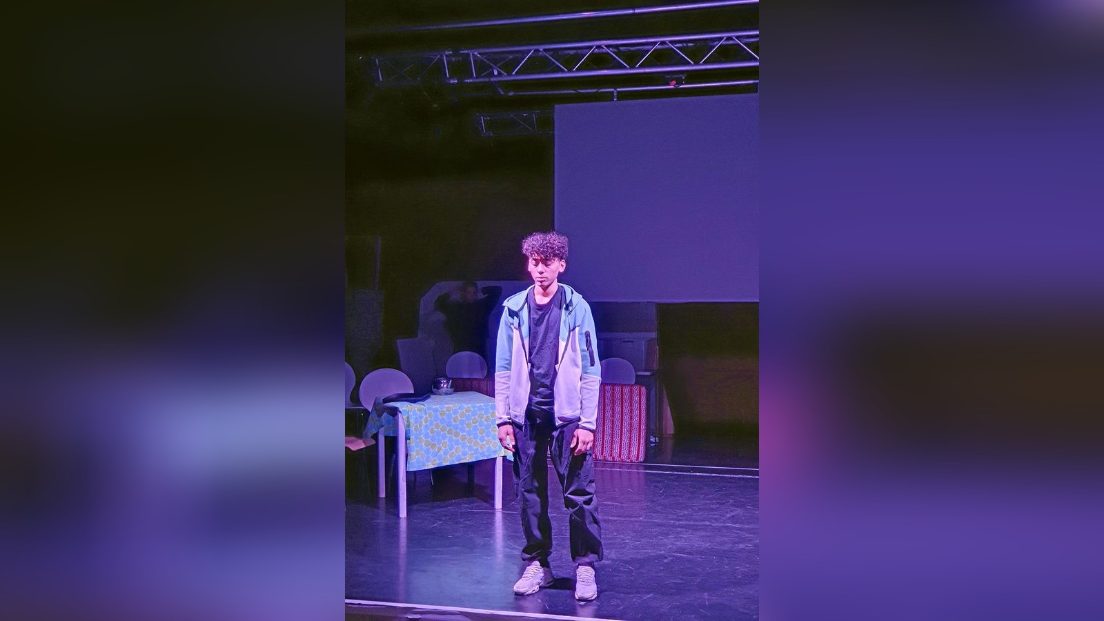 „Wartrix“: Jugendliche gehen gegen Gewalt auf die Bühne