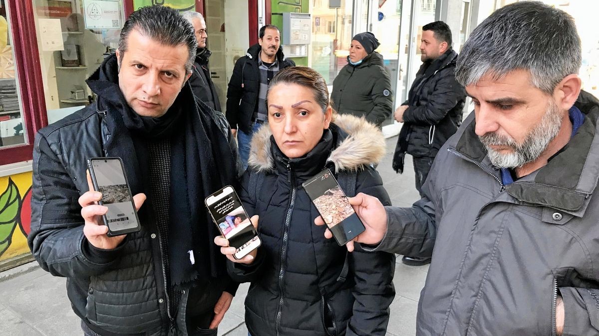 Jenas Kurden bitten um Spenden für Beben-Opfer