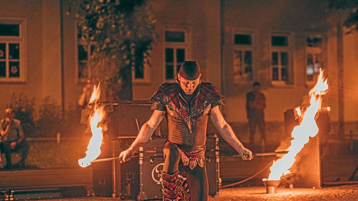 Feuershow in der Ardesia-Therme in Bad Lobenstein