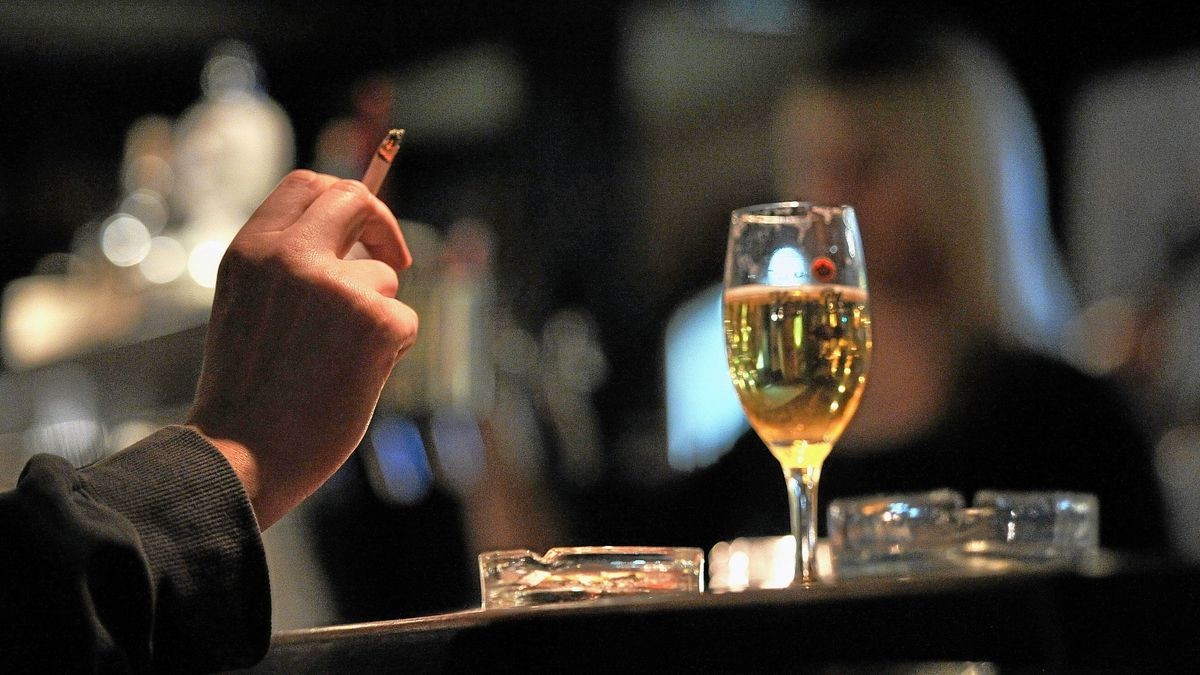Rauchverbot in Kneipen: Bundesweite Regelung gefordert