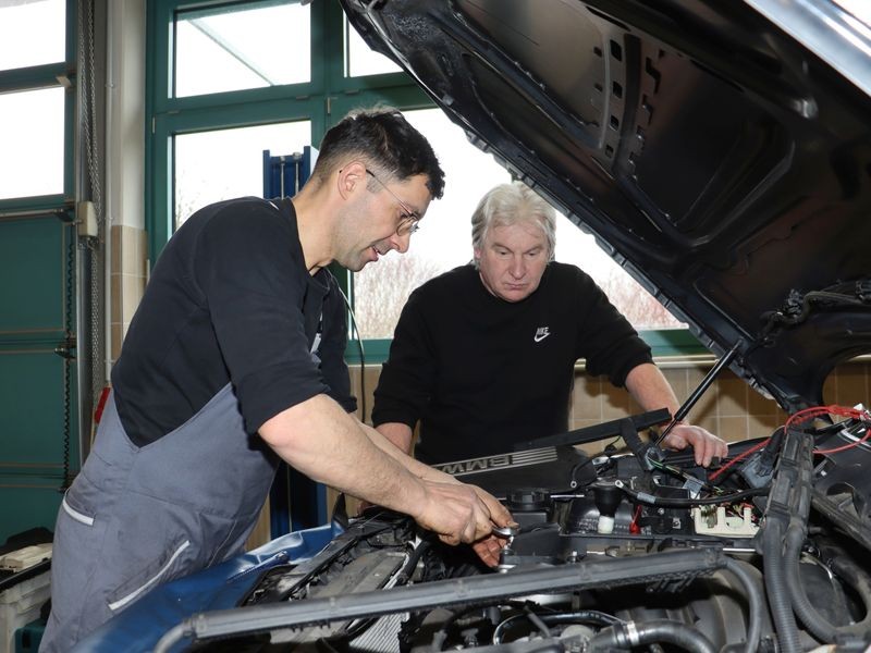 Neue Meisterprüfungsverordnung: Tim Rudolph aus Schleiz erfolgreich