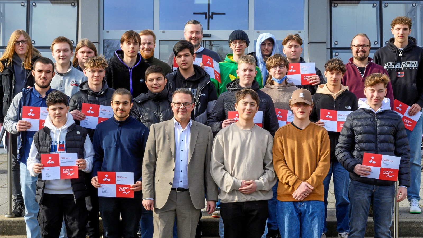 Sparkasse ehrt erfolgreiche Herner Nachwuchsbörsianer