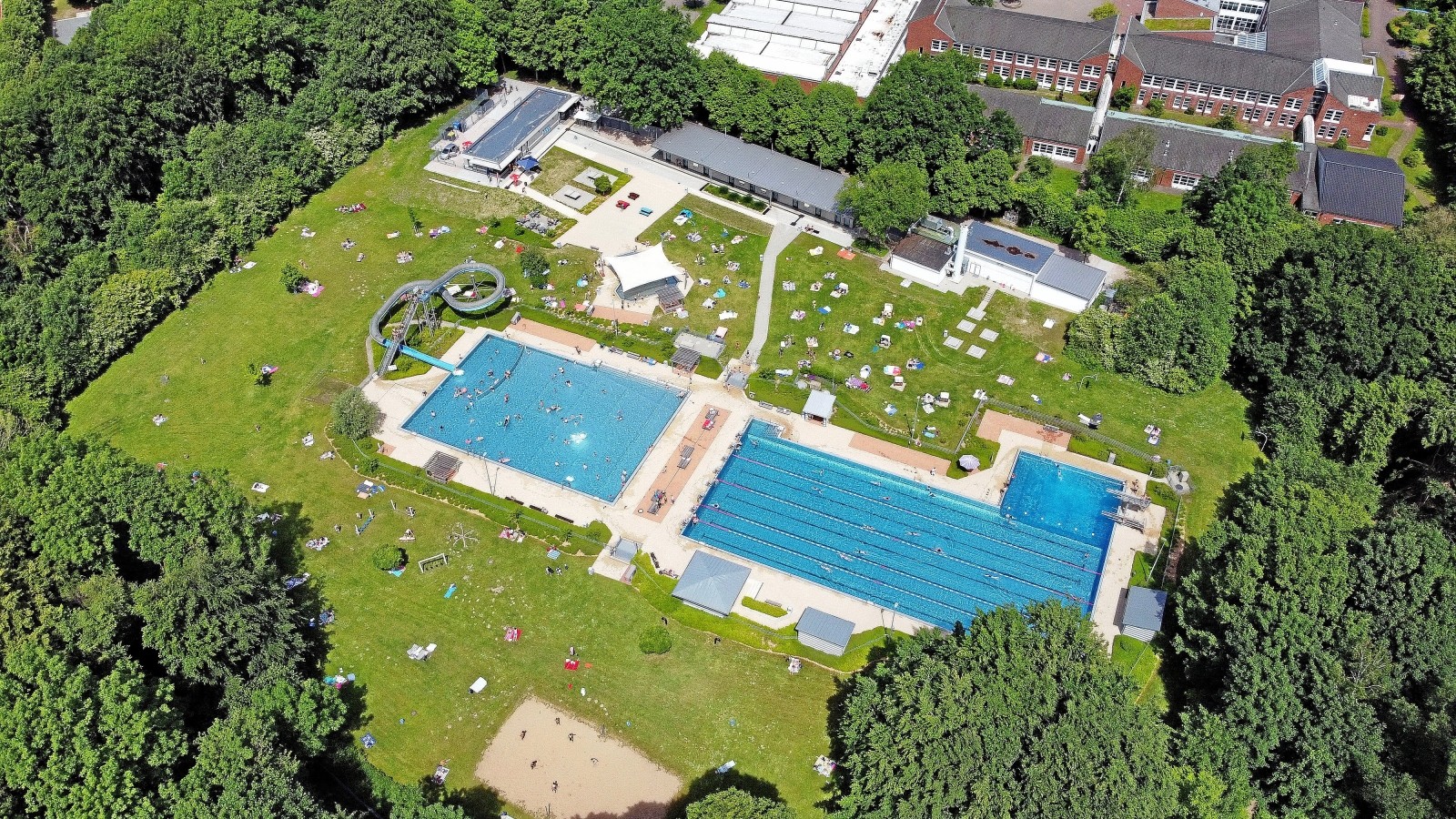 Das Freibad Bargteheide rüstet sich für neue Saison