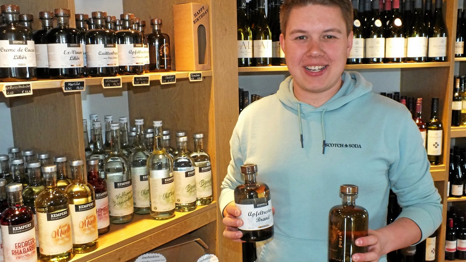 Olpe: Neue Brennblase sorgt für sechs neue Schnaps-Sorten