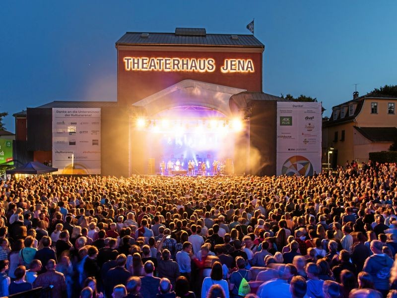 Kulturarena: „Juli“ kommt im Juli nach Jena