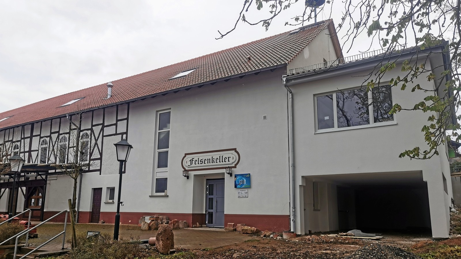 Berkaer Felsenkeller kurz vor der Fertigstellung