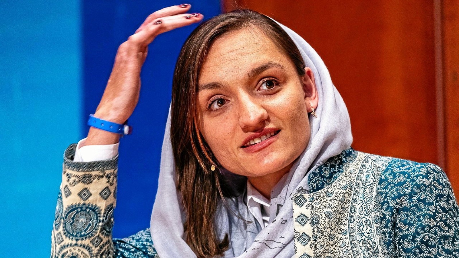 Erste afghanische Bürgermeisterin zu Besuch in Thüringen: Ghafari mit ...