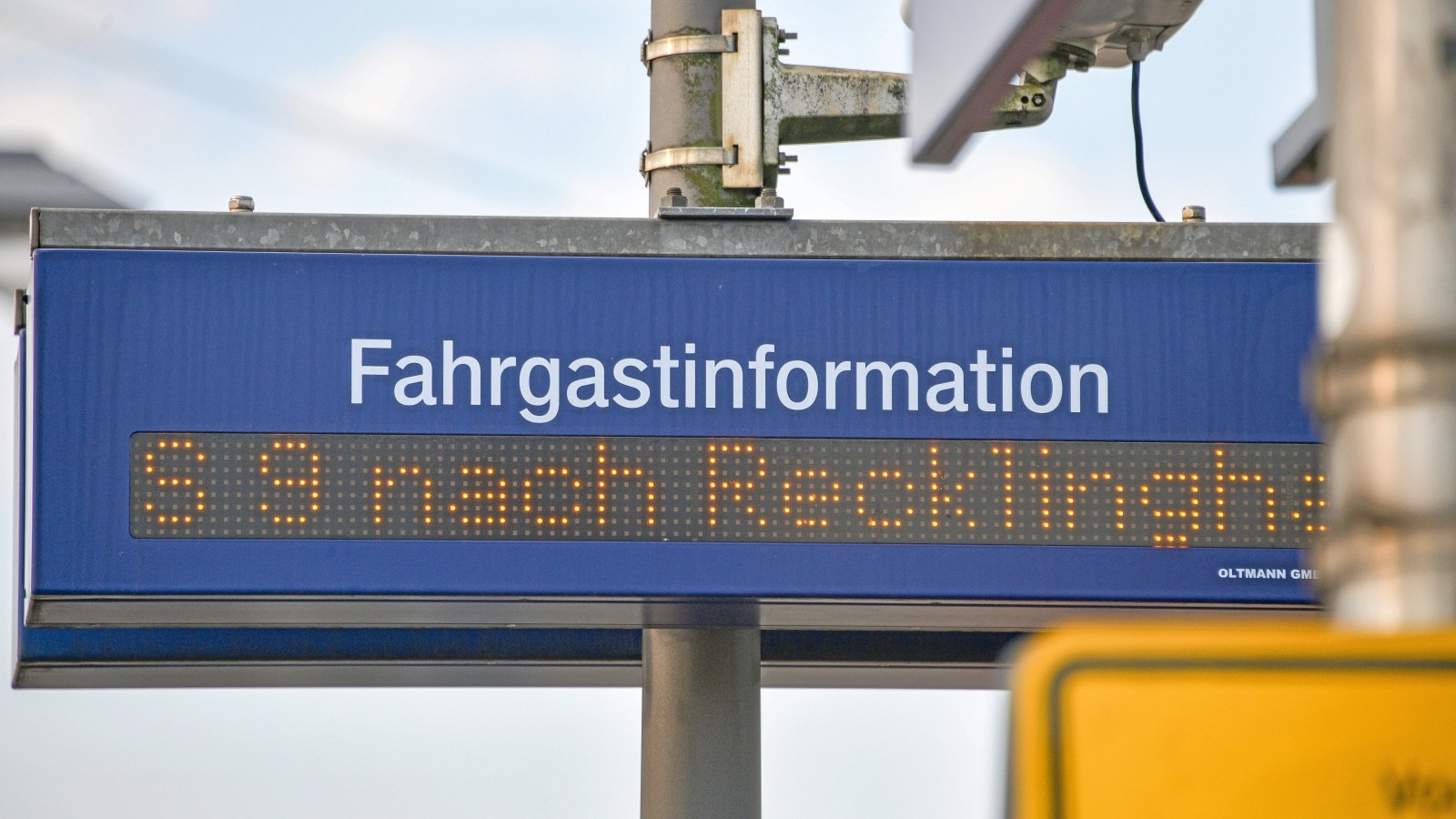 Streckensperrung: S9-Fahrgäste müssen in Bus umsteigen