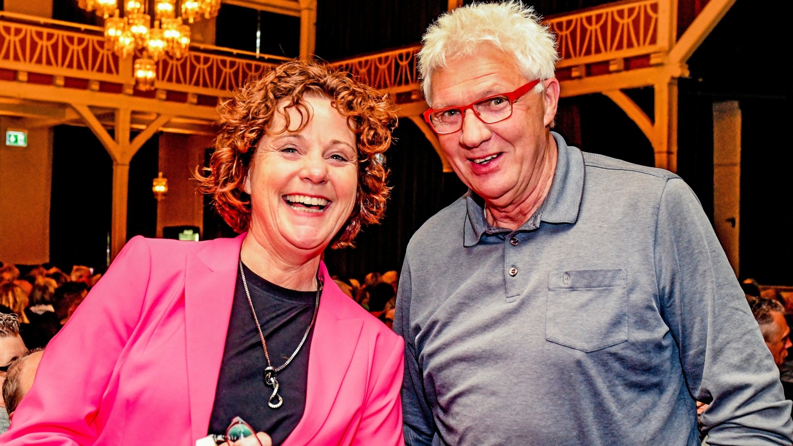 Steffi Neu trifft in Menden ihren Telefon-Interviewpartner