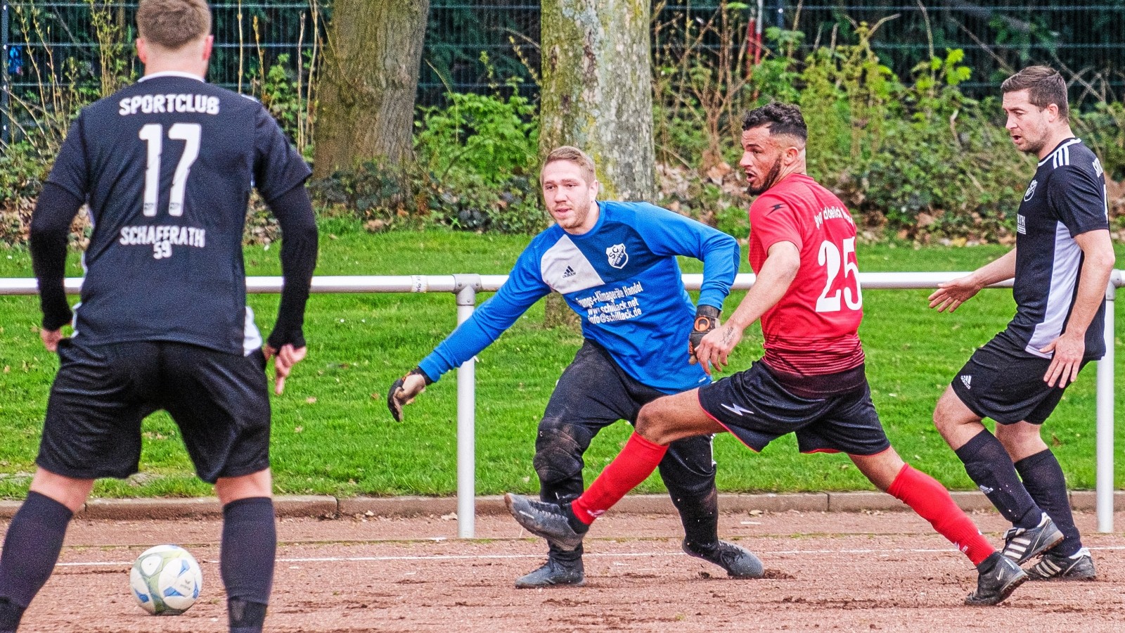 Deswegen zieht Middelichs Trainer David Rogowski den Hut