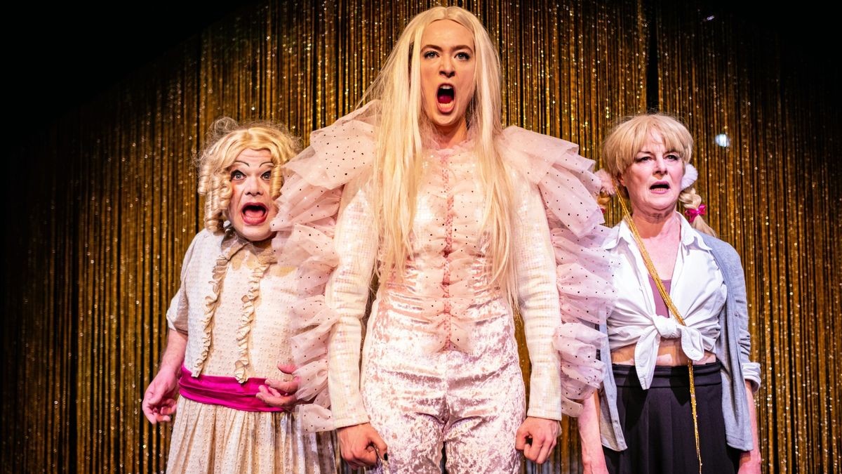 Schlosstheater Moers: Das sagen Gäste zu „Lolita“-Aufführung