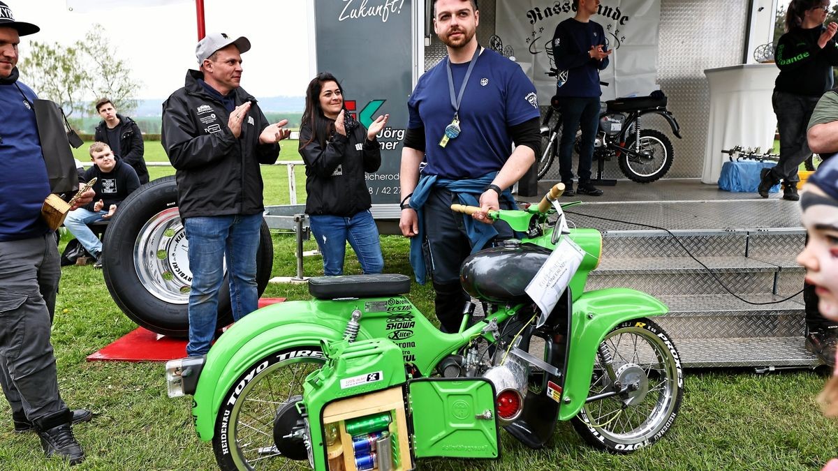 Erfolgreiche Premiere für „Kult-Karren“ im nördlichen Eichsfeld