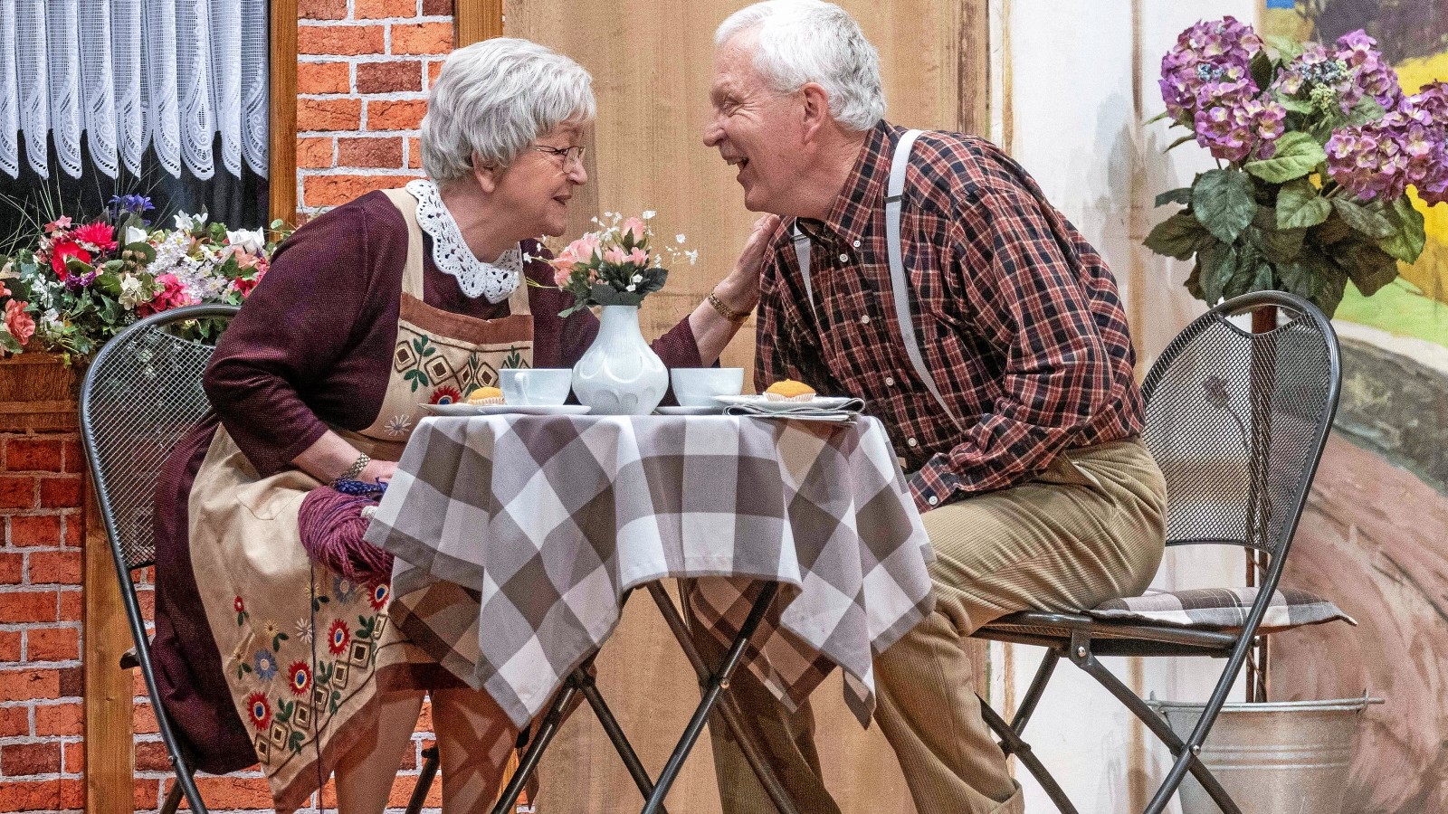 Hattingen: Welpers Hobby-Schauspieler lassen Besucher lachen