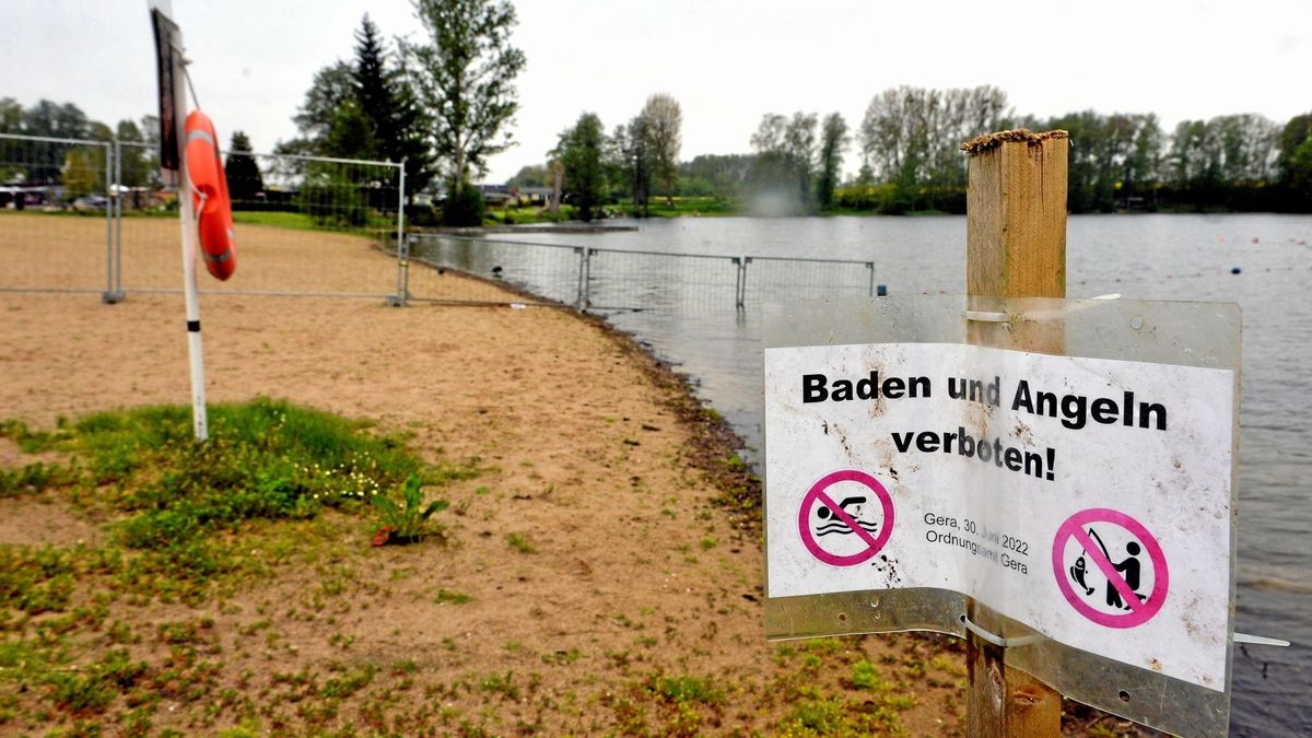 Strandbadgäste in Gera-Aga weiterhin auf dem Trockenen